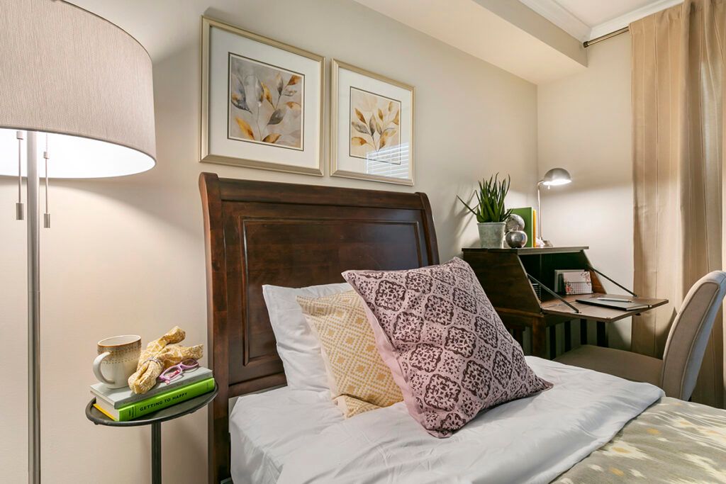 Laurel Circle (UPDATED) - Get Pricing, See 53 Photos & See Floor Plans ...