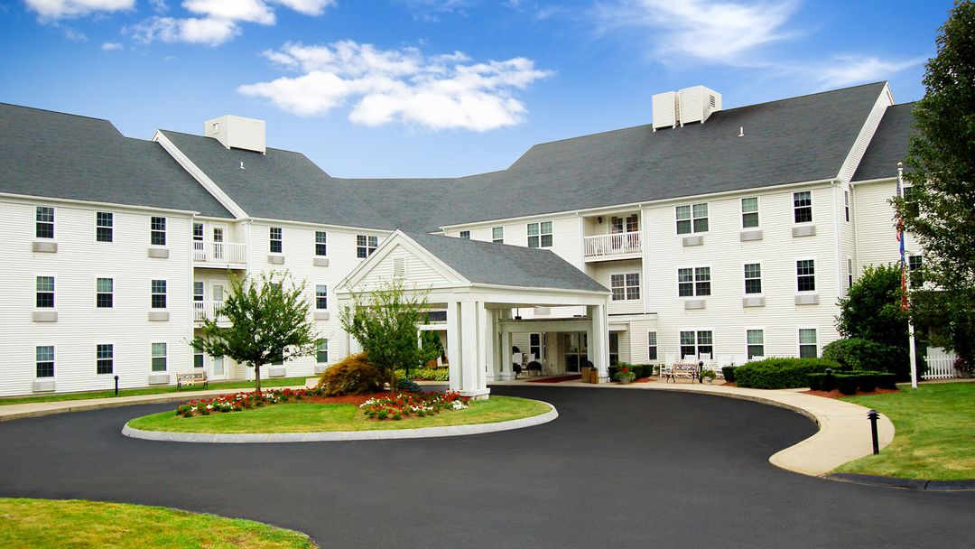 Holiday Lodge at Cold Spring (UPDATED) - Get Pricing, See 25 Photos ...