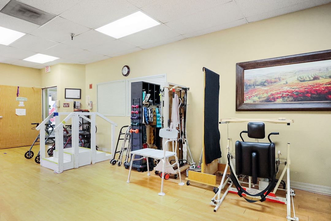 Cascade Terrace Nursing Center (UPDATED) - Get Pricing & See 6 Photos ...