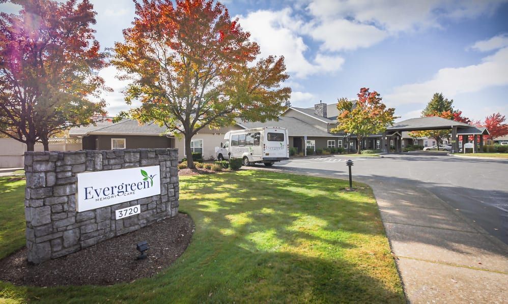 Evergreen Senior Living - Pricing, Photos & Amenities in Eugene, OR
