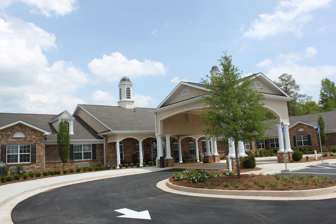 The 16 Best Assisted Living Facilities in Newnan, GA | Seniorly
