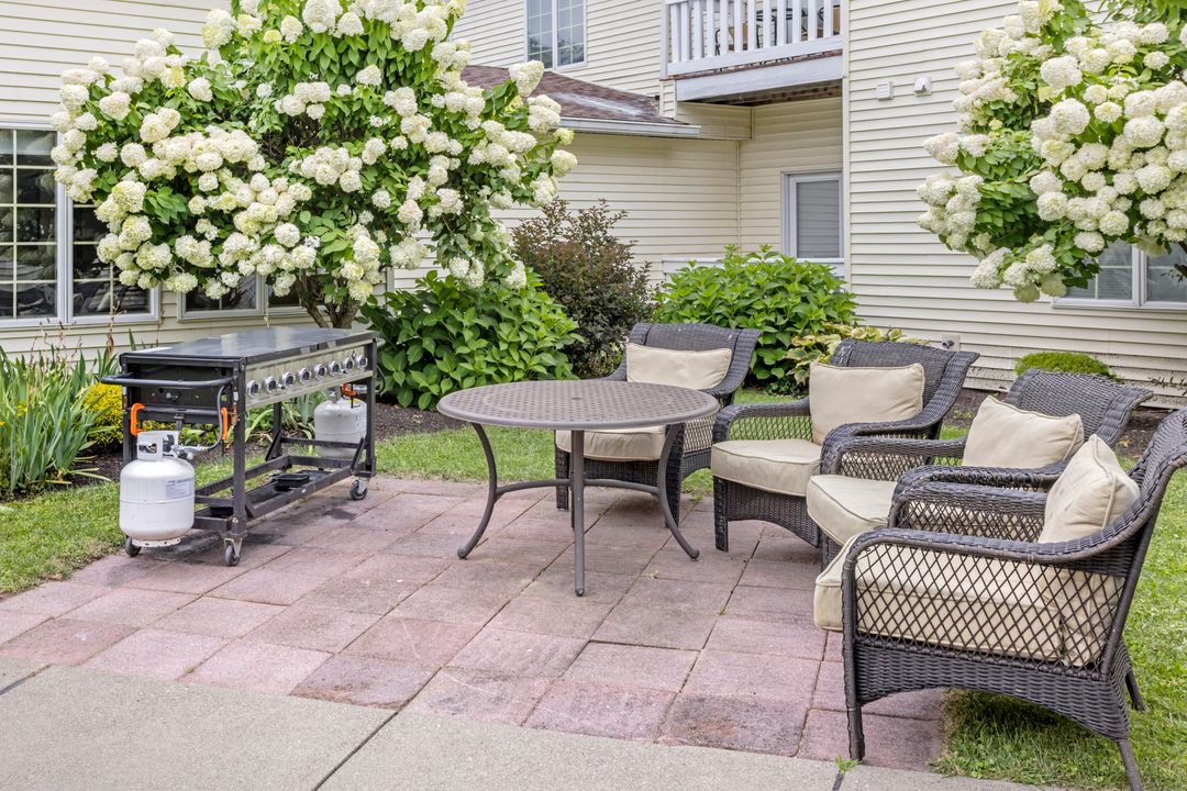 Brookdale Castle Gardens (UPDATED) - Get Pricing, See 17 Photos & See ...