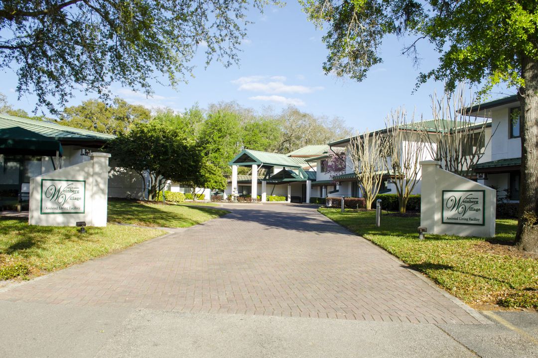 Weinberg Village Assisted Living (UPDATED) - Get Pricing & See 14 ...
