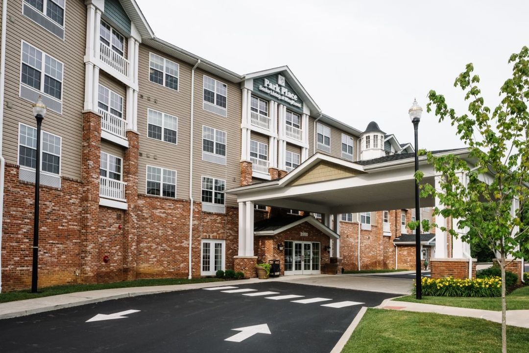 Park Place at Winghaven (UPDATED) - Get Pricing & See 34 Photos in O ...