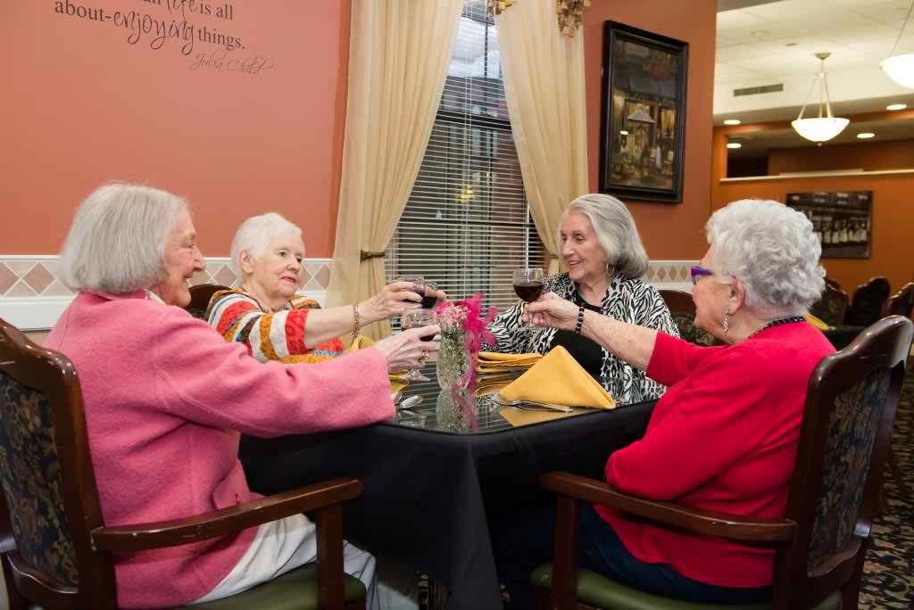 Maple Pointe at Rockville Centre - Pricing, Photos, Reviews & Amenities in Rockville Centre, NY