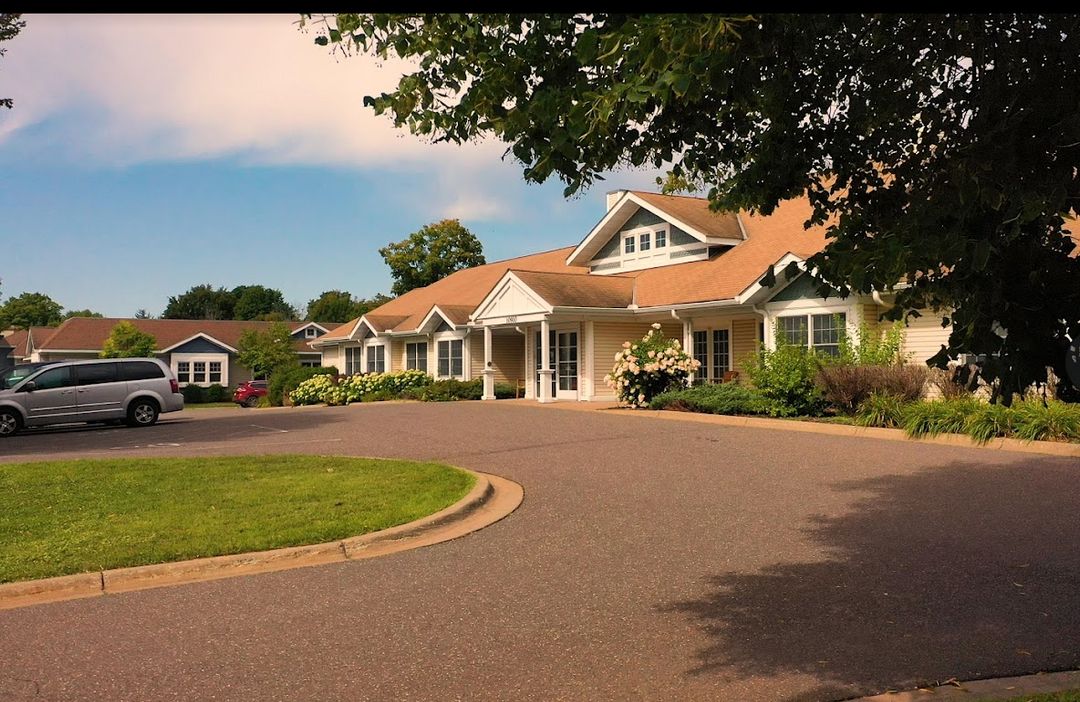 Parmly On The Lake Assisted Living - Get Pricing & See 4 Photos in ...