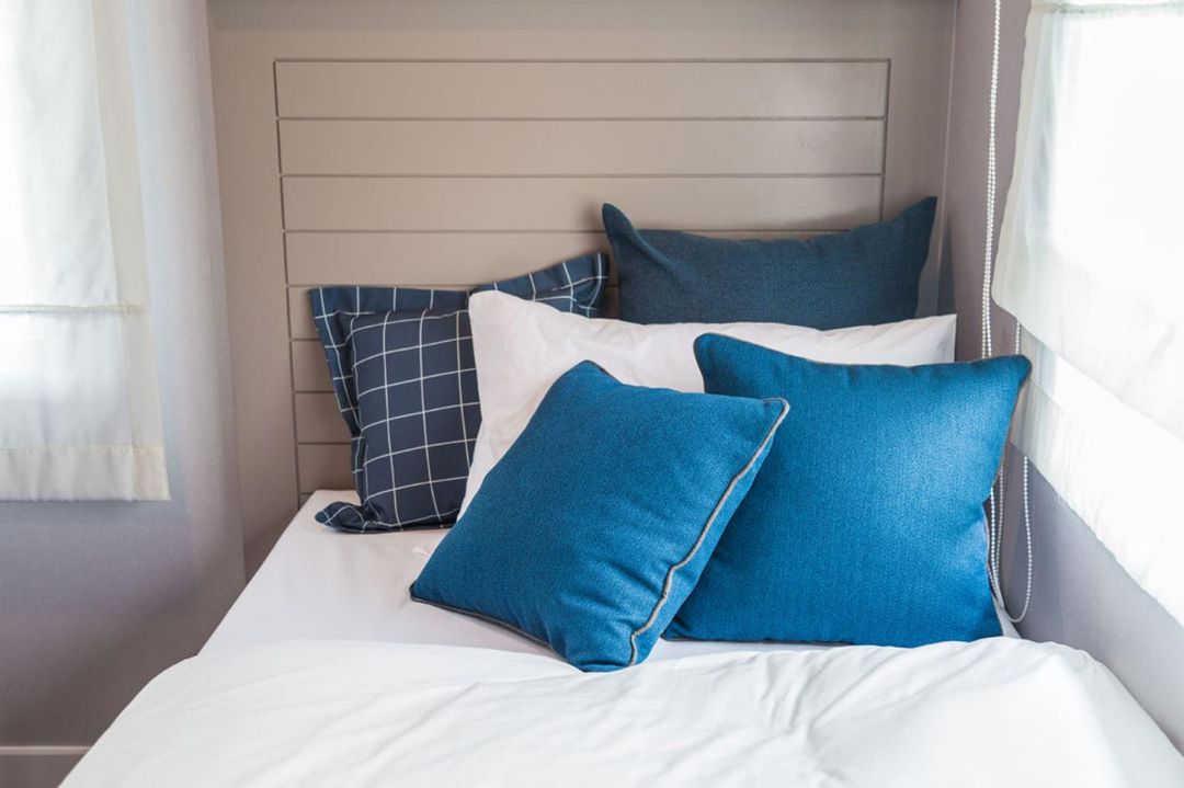 Jenni Lynn (UPDATED) - Get Pricing, See 12 Photos, Read Reviews & See ...