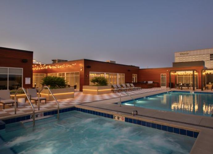 The 20 Best Active Adult Communities (55+) in Illinois | Seniorly