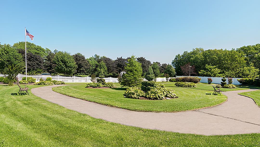 The Arbors At Hauppauge (UPDATED) - Get Pricing & See 10 Photos in ...