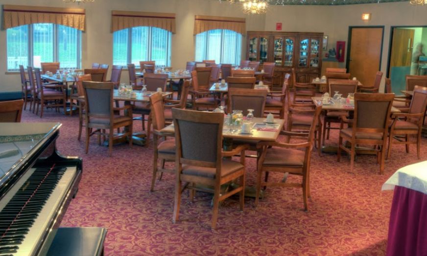 Clement Manor (UPDATED) - Get Pricing in Greenfield, WI