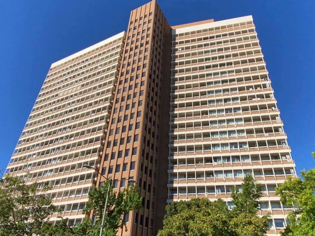 St. Paul's Towers (UPDATED) - Get Pricing & See 8 Photos in Oakland, CA