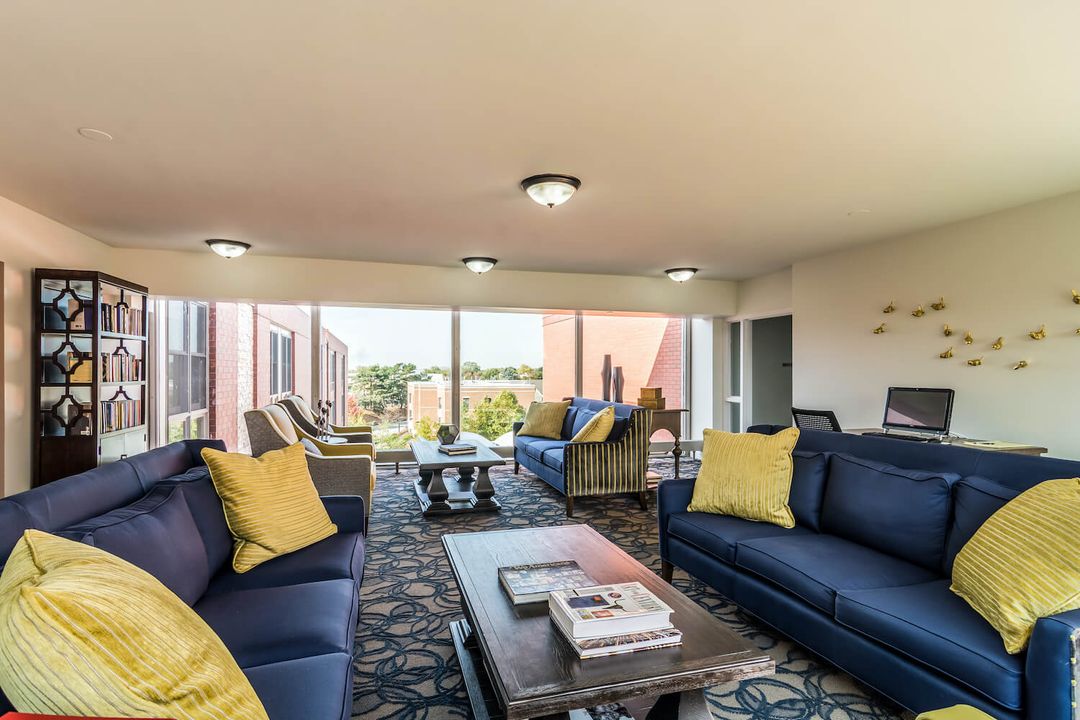 Summit of Uptown (UPDATED) - Get Pricing, See 46 Photos, Read Reviews ...