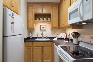 White Oak Manor - Tryon (UPDATED) - Get Pricing & See 9 Photos in Tryon, NC