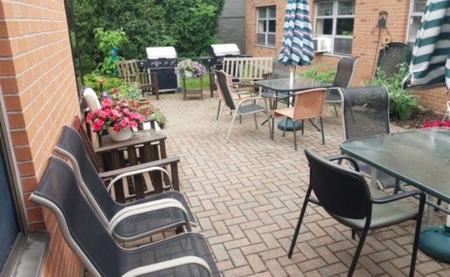 Symphony Manor At Lancaster (UPDATED) - Get Pricing, See 10 Photos ...