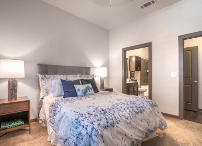 The 8 Best Active Adult Communities (55+) in Plano, TX | Seniorly