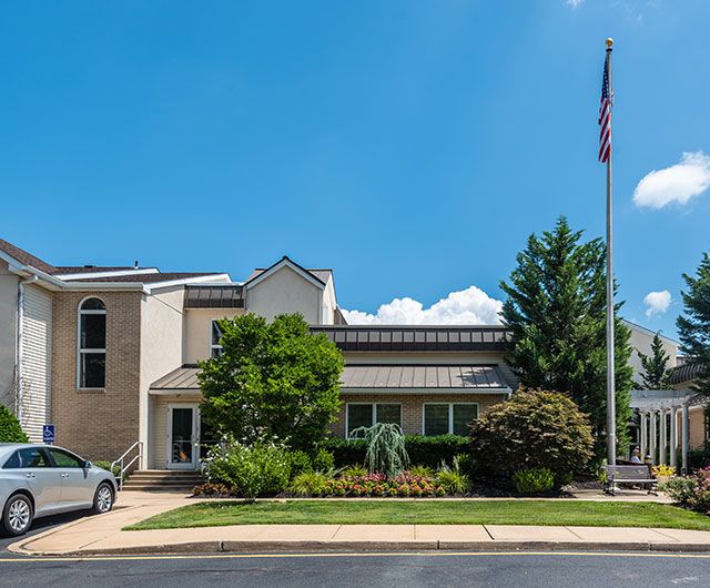 Spring Oak Of Toms River (UPDATED) - Get Pricing & See 26 Photos in ...