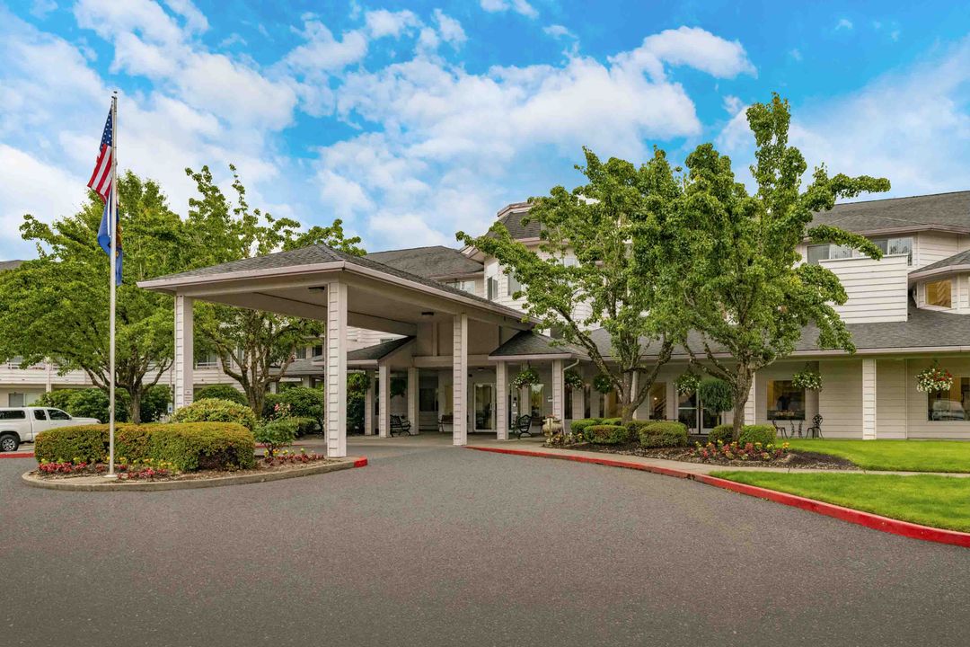 Parkrose Chateau Gracious Retirement Living (UPDATED) - Get Pricing ...