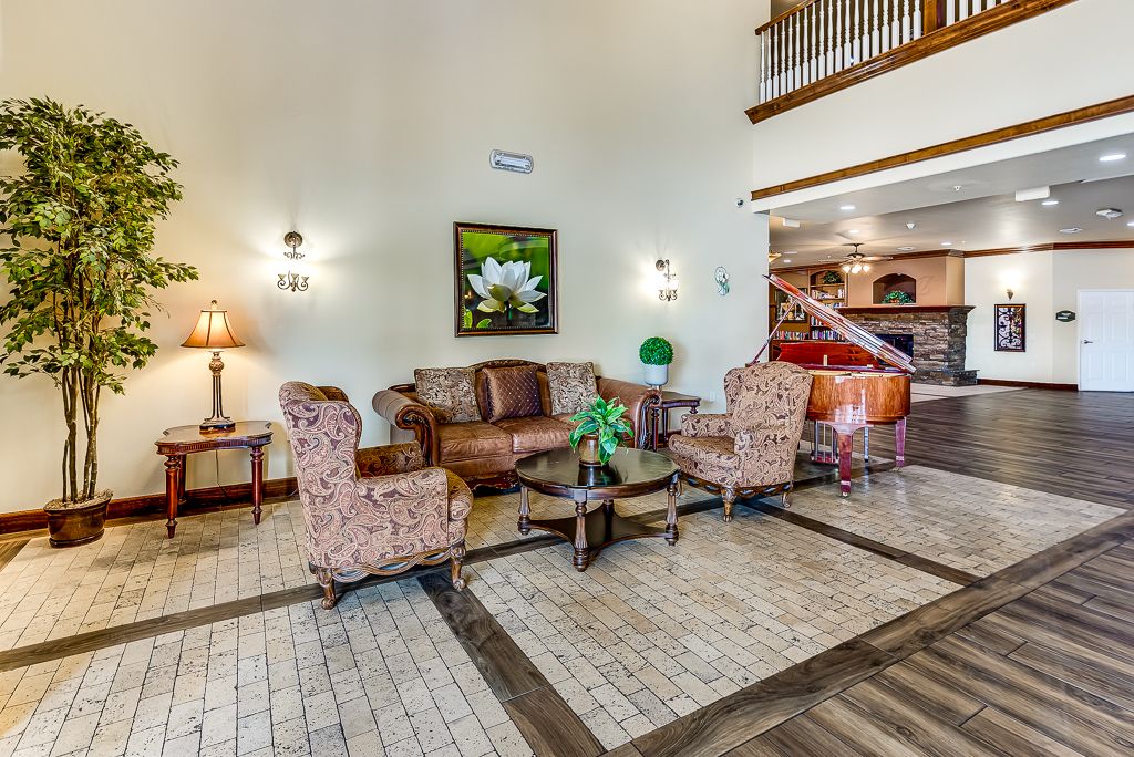 San Martin Senior Living (UPDATED) - Get Pricing & See 11 Photos in Las ...