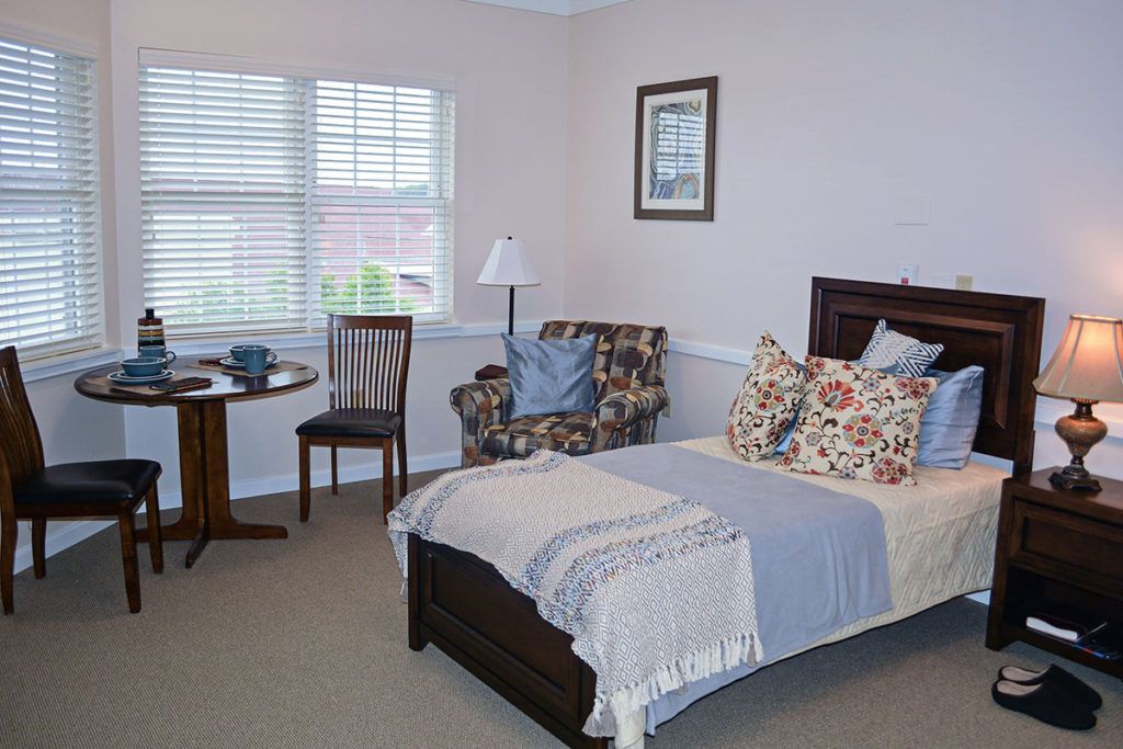 Mason Pointe (UPDATED) - Get Pricing & See 9 Photos in Town And Country, MO