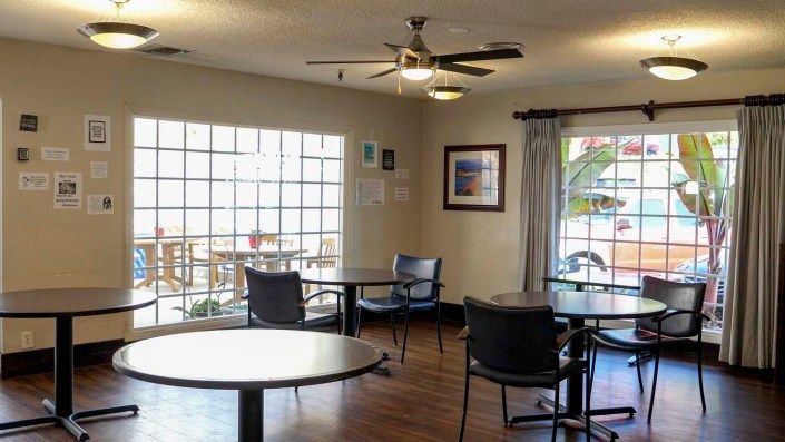 Mission Hills Post Acute Care (UPDATED) - Get Pricing & See 20 Photos ...