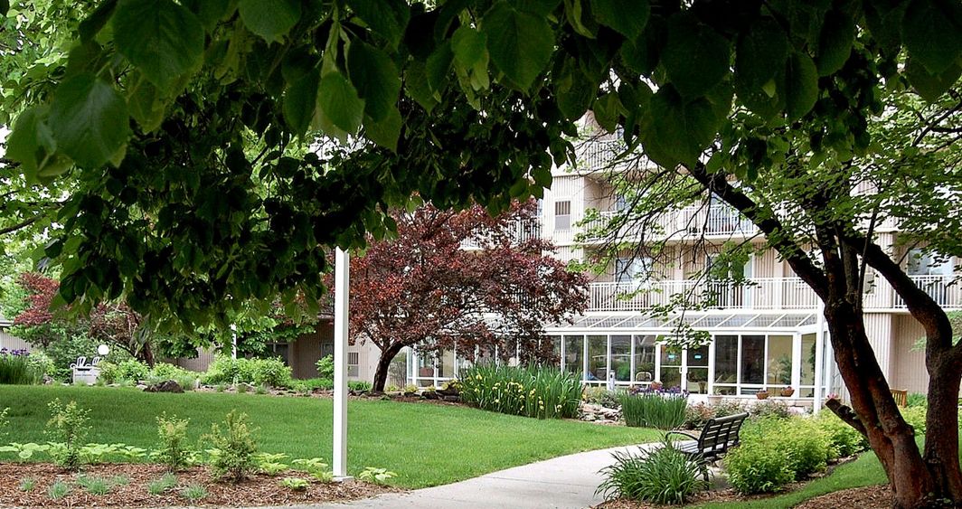 Immanuel Village (UPDATED) - Get Pricing & See 7 Photos in Omaha, NE