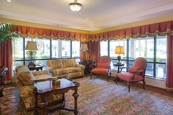 Regency Oaks - Get Pricing, Photos, Reviews & Amenities in Clearwater ...