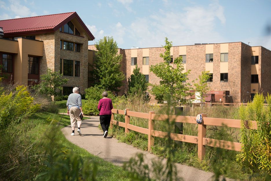 Meadow Woods Assisted Living (UPDATED) - Get Pricing in Bloomington, MN
