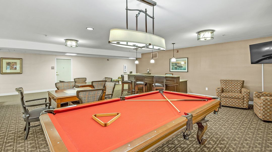 Holiday Indigo Pines (UPDATED) - Get Pricing, See 49 Photos & See Floor ...