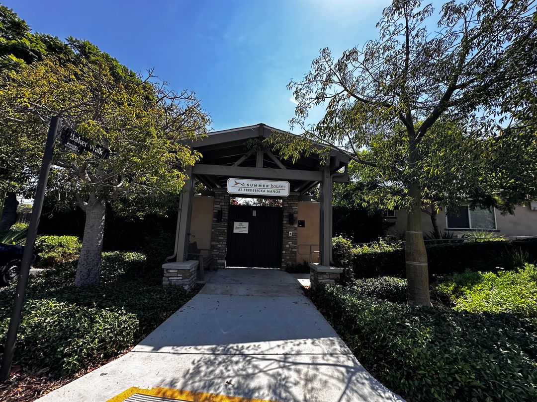 Fredericka Manor (UPDATED) - Get Pricing & See 29 Photos in Chula Vista, CA