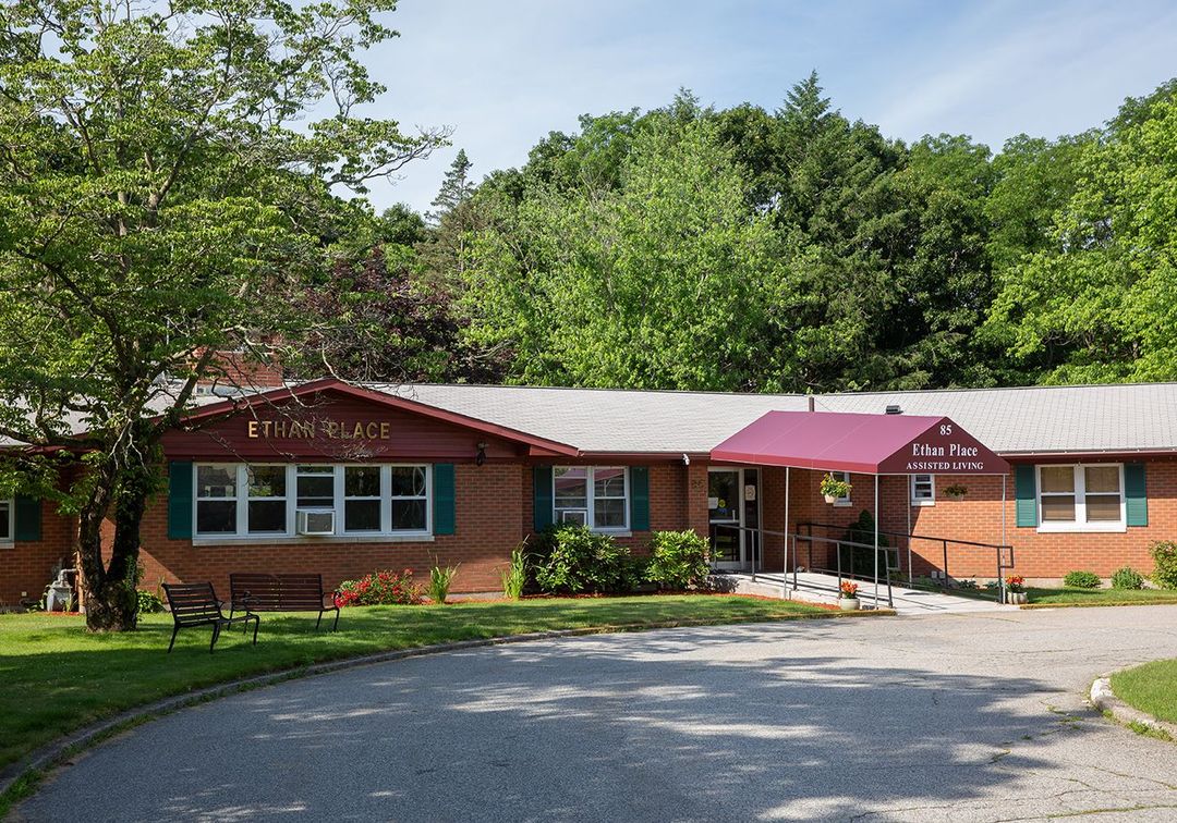 Ethan Place (UPDATED) - Get Pricing & See 6 Photos in Warwick, RI