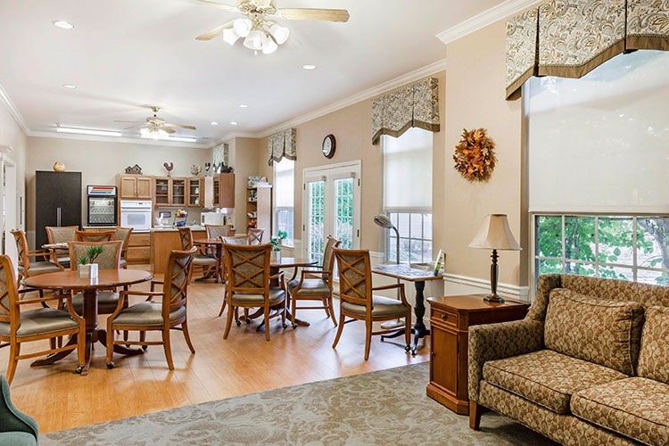 The 13 Best Assisted Living Facilities in Frederick, MD | Seniorly