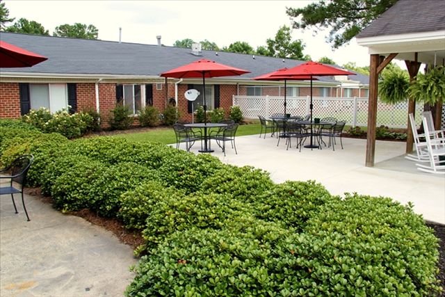 The 20 Best Assisted Living Facilities in Durham, NC | Seniorly