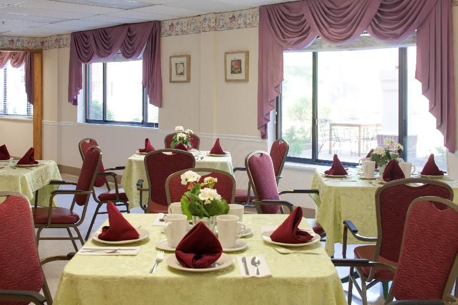 Arden House (UPDATED) - Get Pricing & See 4 Photos in Hamden, CT