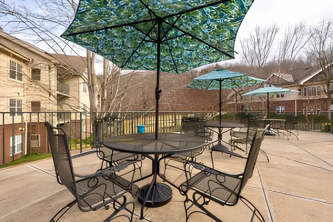 Regency Pointe (UPDATED) - Get Pricing, See 95 Photos & See Floor Plans ...