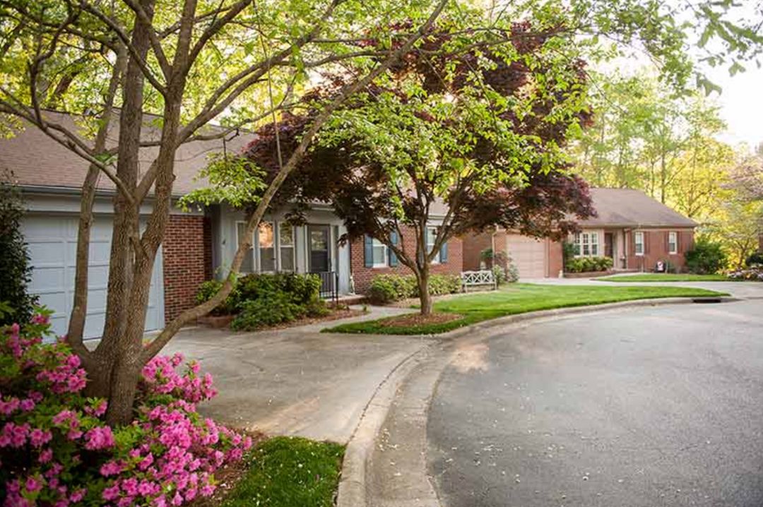 The Forest at Duke - Get Pricing, Photos & Amenities in Durham, NC ...