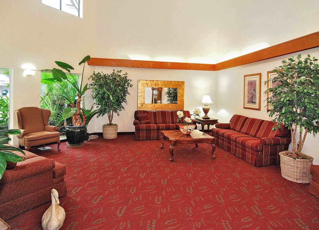 Arlington Plaza-Sky Active Living (UPDATED) - Get Pricing, See 14 ...