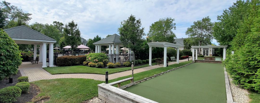 Encore at Lake Grove (UPDATED) - Get Pricing & See 13 Photos in Lake ...