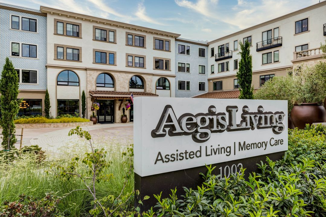 Aegis Living Kirkland Waterfront (UPDATED) - Get Pricing, See 35 Photos ...