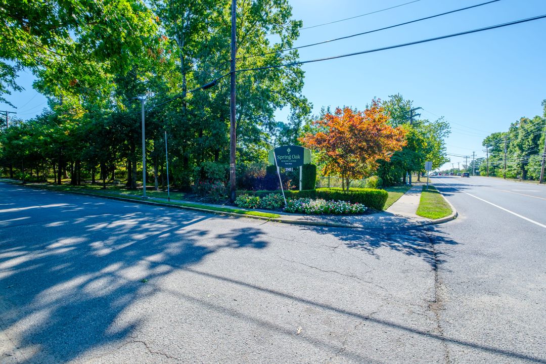 Spring Oak Of Toms River (UPDATED) - Get Pricing & See 4 Photos in Toms ...