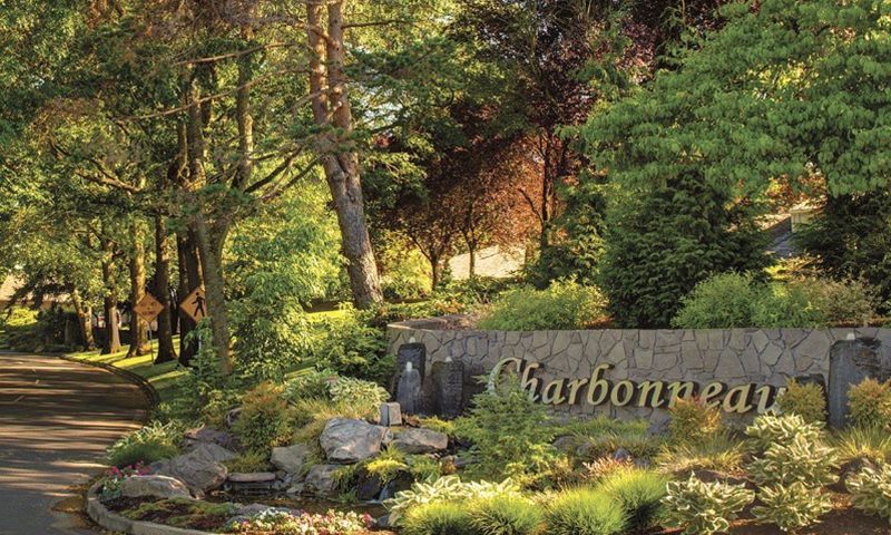 Charbonneau Country Club (UPDATED) - Get Pricing & See 4 Photos in ...