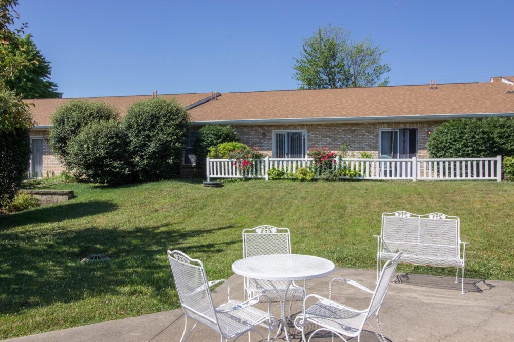 Fox Ridge Manor (UPDATED) - Get Pricing, See 18 Photos & See Floor ...