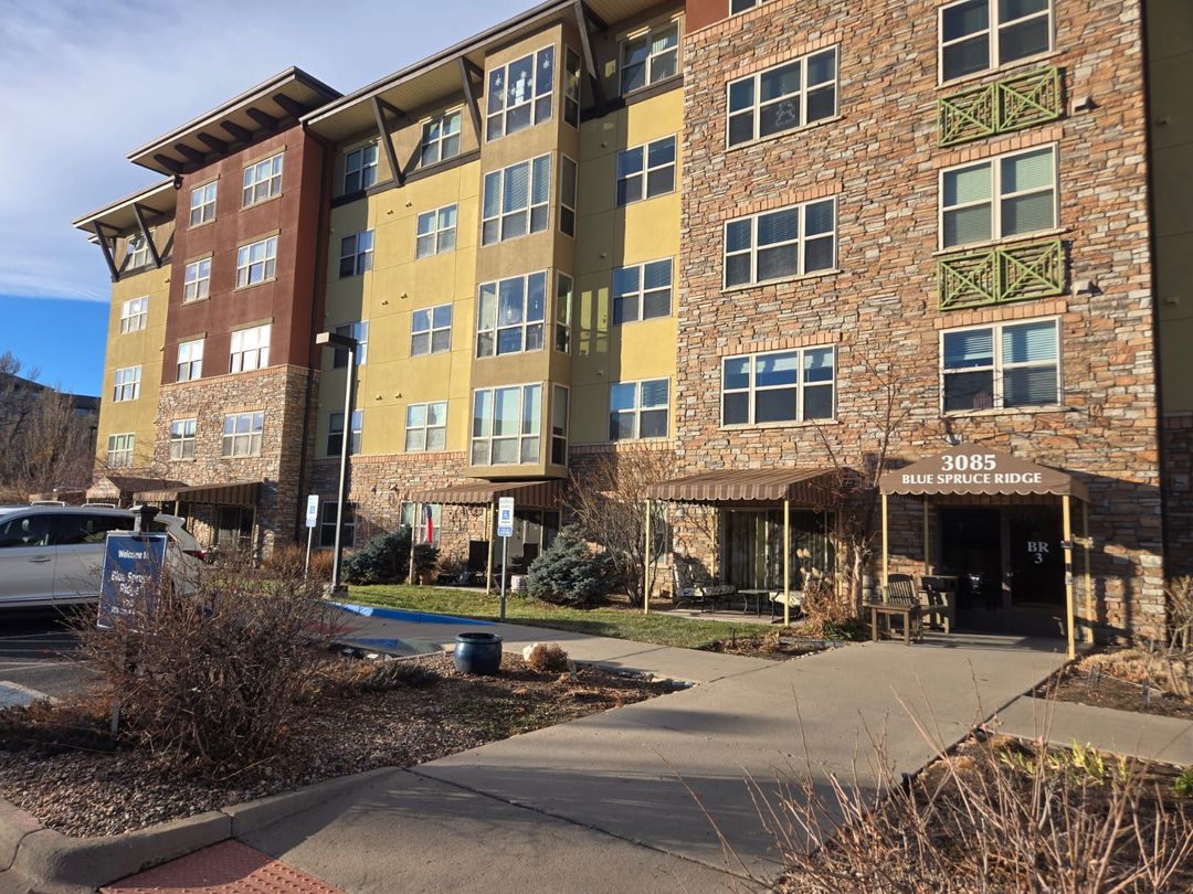 Wind Crest (UPDATED) - Get Pricing & See 23 Photos in Highlands Ranch, CO