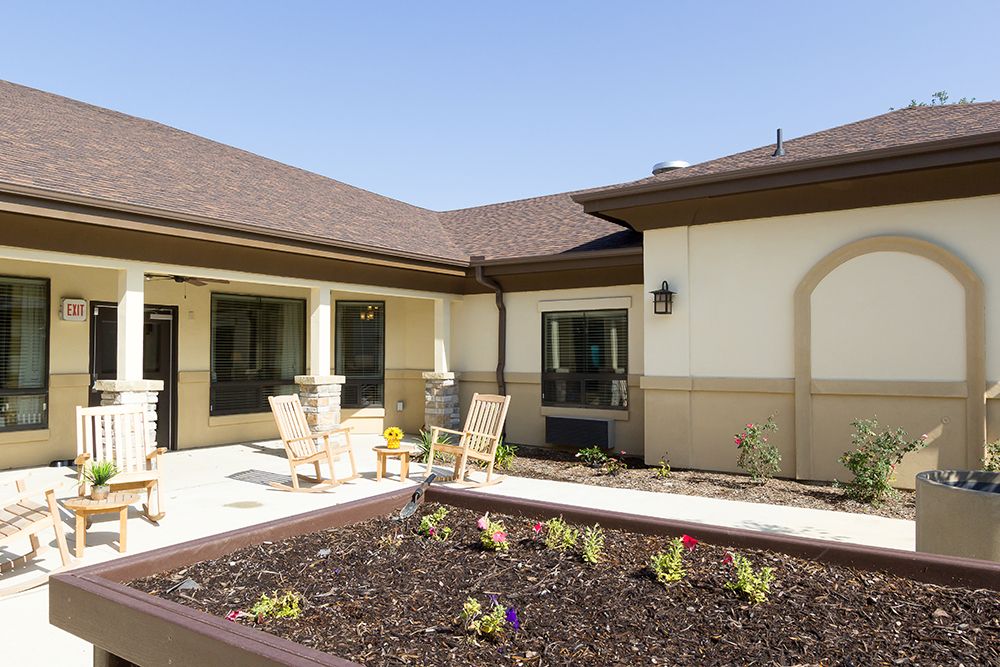 Shavano Park Senior Living (UPDATED) - Get Pricing, See 26 Photos ...