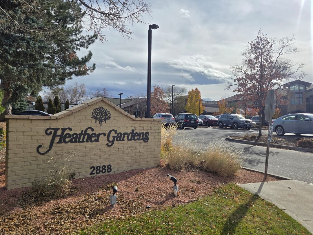 Heather Gardens (UPDATED) - Get Pricing & See 7 Photos in Aurora, CO