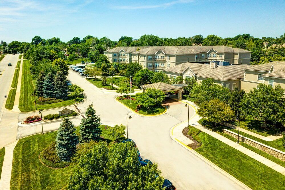Town Village Of Leawood (UPDATED) - Get Pricing & See 20 Photos in ...