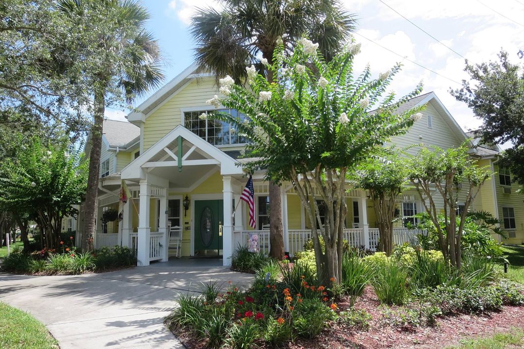 The Vineyard Inn - Pricing, Photos and Floor Plans in Seminole, FL ...