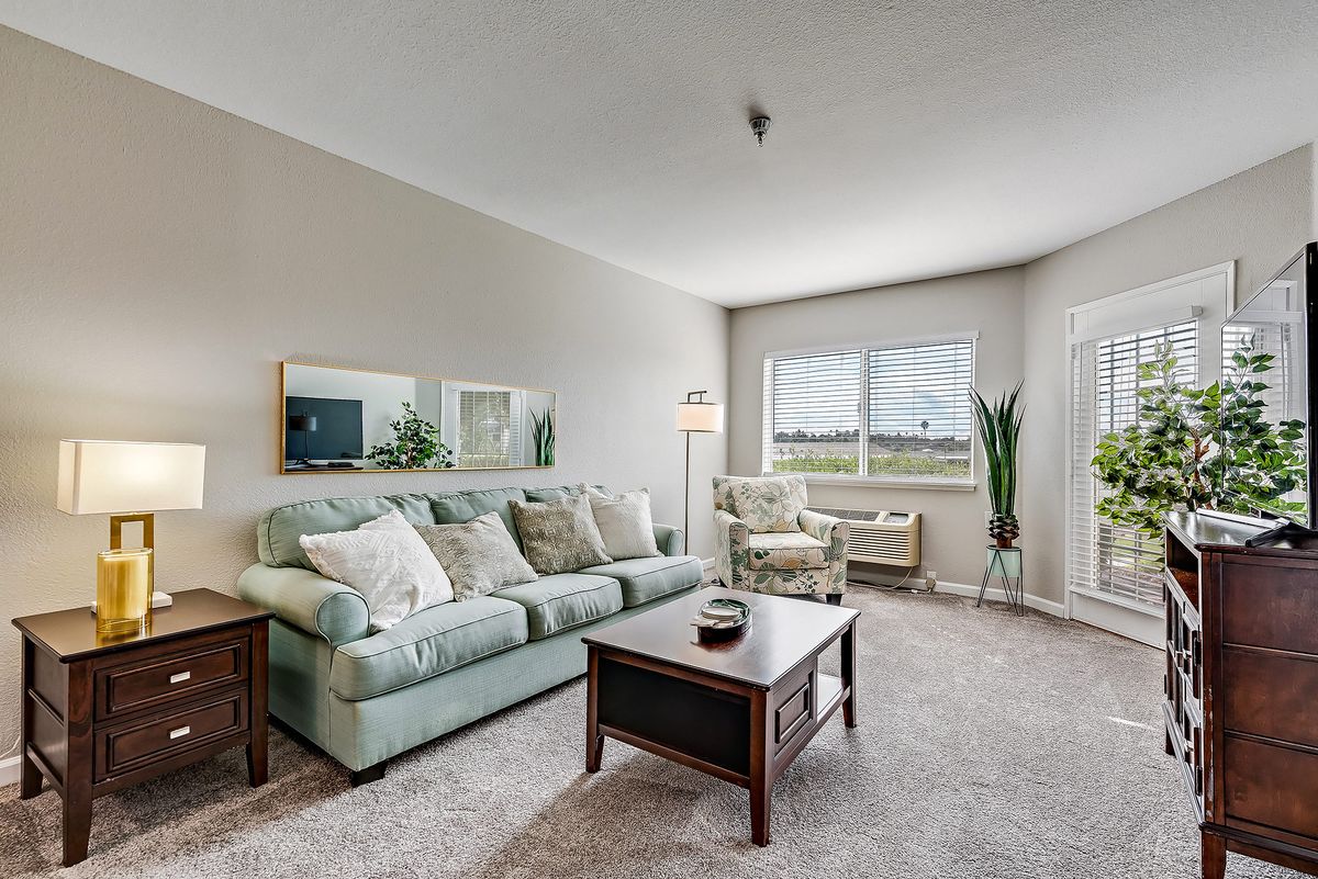 Arcadia Place Senior Living (UPDATED) - Get Pricing, See 57 Photos ...