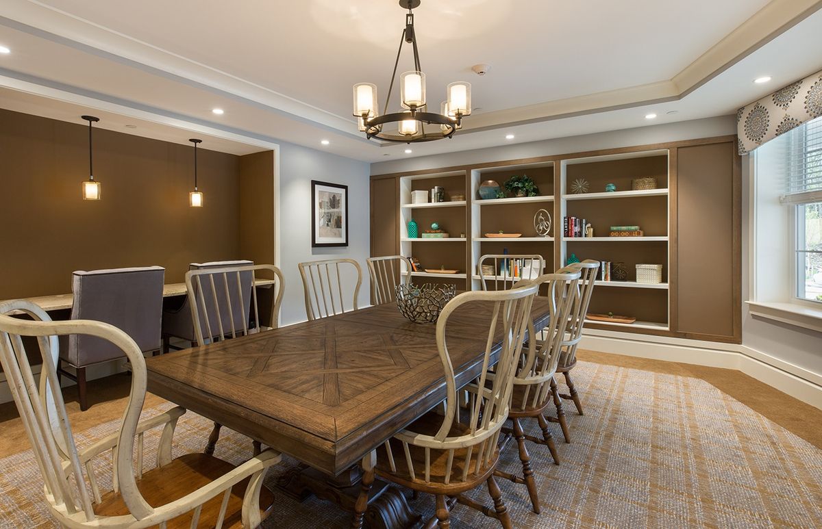 The Residence At Silver Square (UPDATED) - Pricing & 9 Photos in Dover, NH