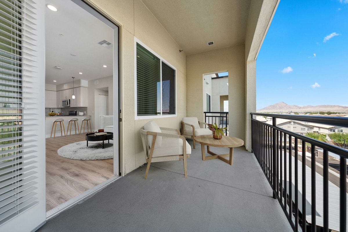 Album Union Village - Get Pricing & See 24 Photos in Henderson, NV