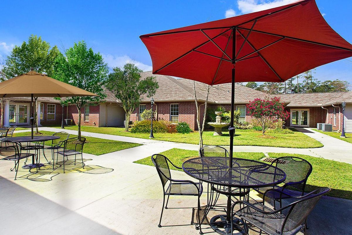 Summerfield Senior Living of Slidell (UPDATED) - Get Pricing & See 12 ...